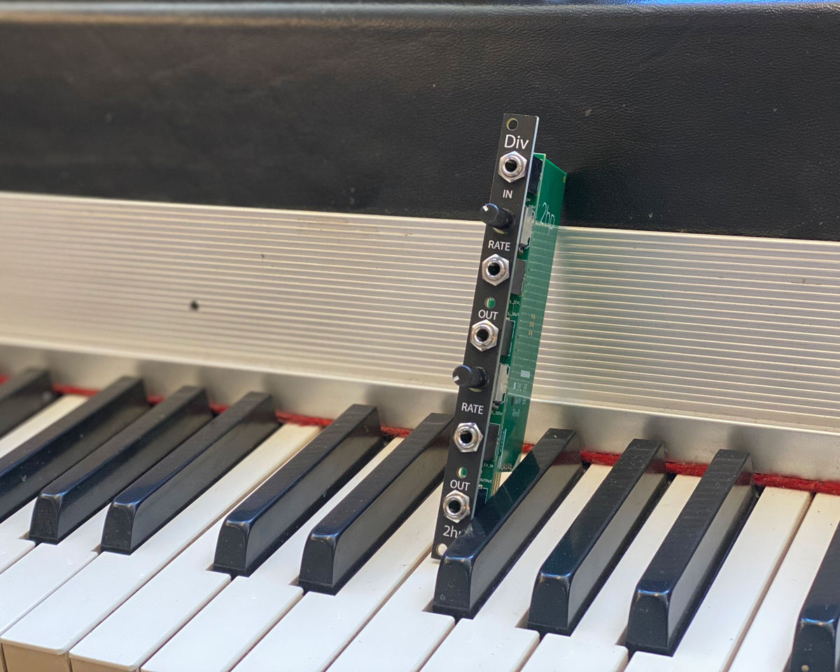 2hp Div - Black – Found Sound