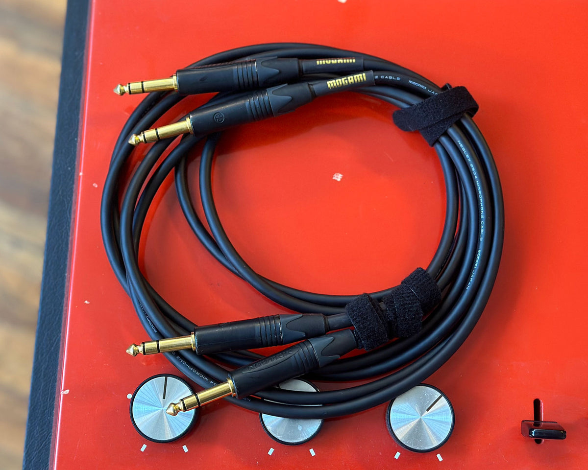 Mogami Gold 1 4 TRS 180cm Cables Pair Found Sound Mogami Gold 1 4 TRS 180cm Cables Pair Found Sound
