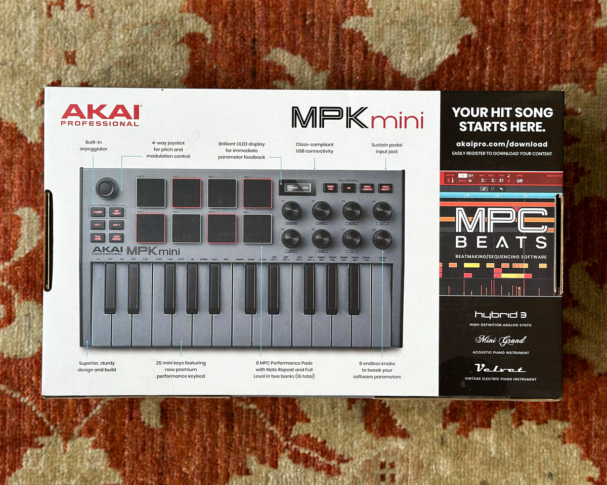 AKAI MPK Mini Play Mk3 – Found Sound