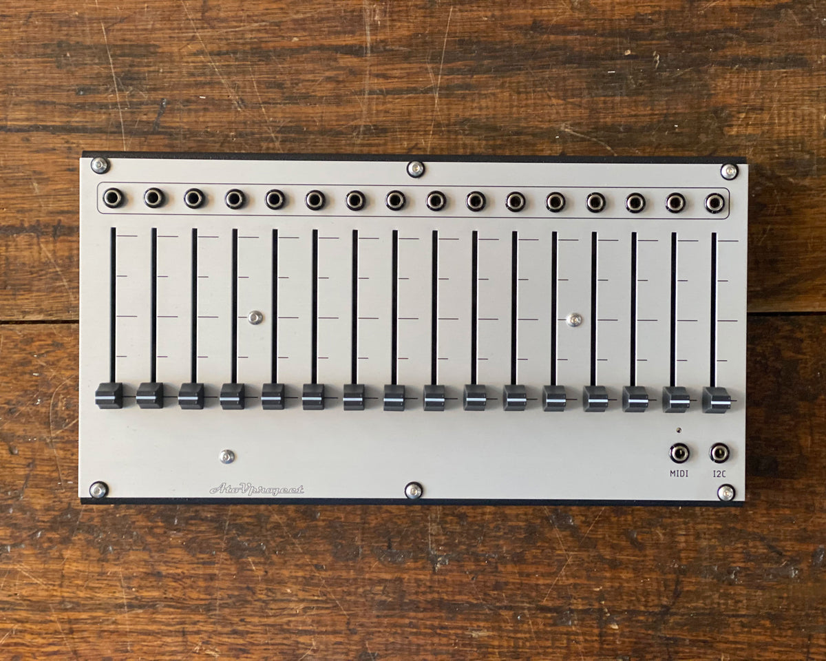 AtoVProject 16n Faderbank (Silver) – Found Sound