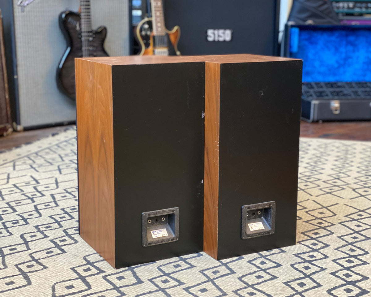 B & W DM5 Loudspeakers – Found Sound