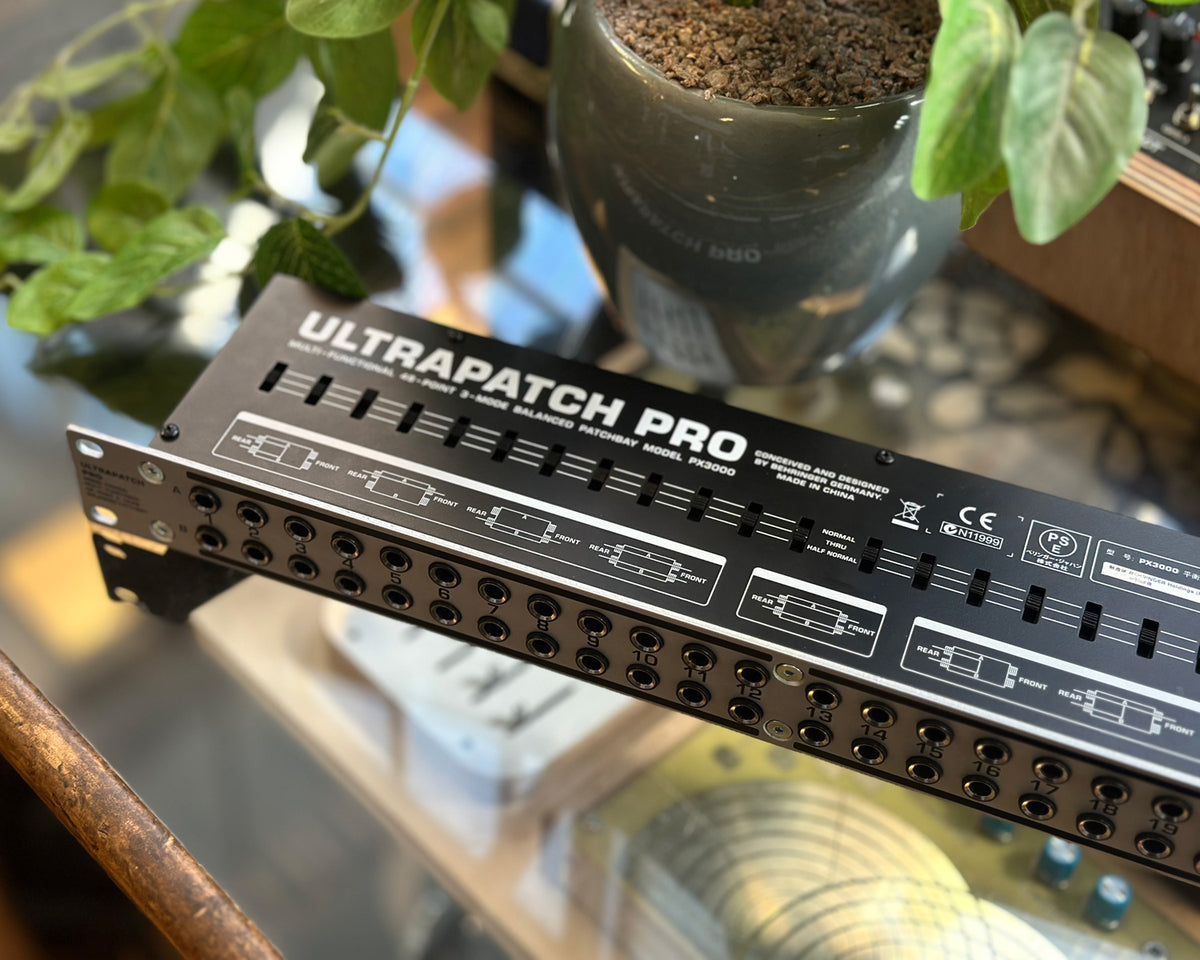 Behringer Ultrapatch PRO PX3000 Patchbay – Found Sound