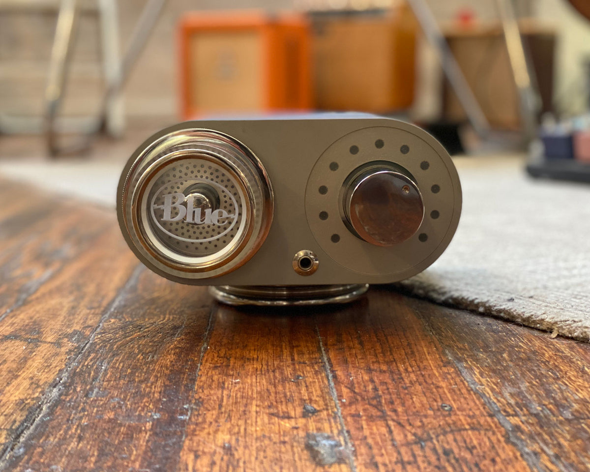 Blue Robbie Mic Preamp – Found Sound