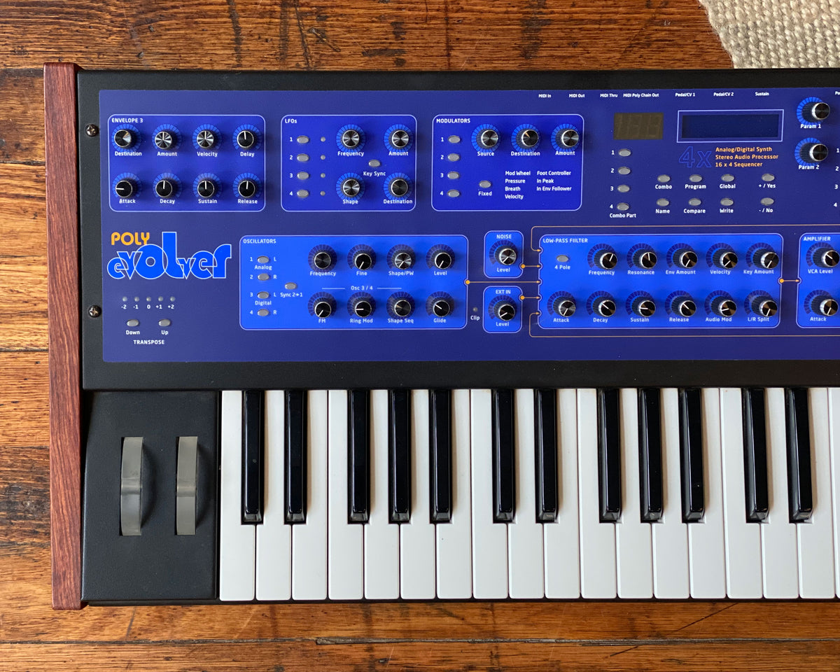 Dave Smith Instruments Poly Evolver Hybrid Four-Voice Synthesiser ...
