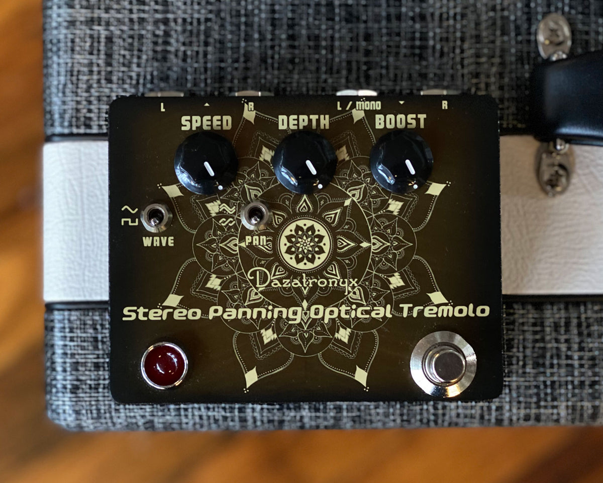 Dazatronyx Stereo Panning Optical Tremolo - Gold Sunburst Flametop ...