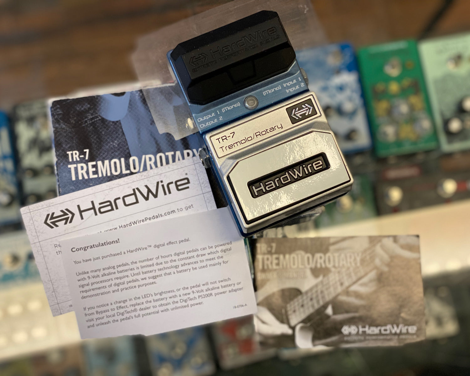 DigiTech Hardwire TR-7 Tremolo/Rotary – Found Sound