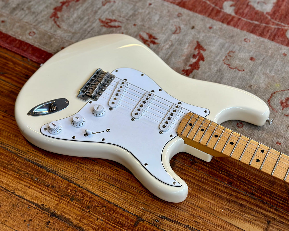 2001 Fender '68 Reverse Stratocaster Special - Olympic White – Found Sound