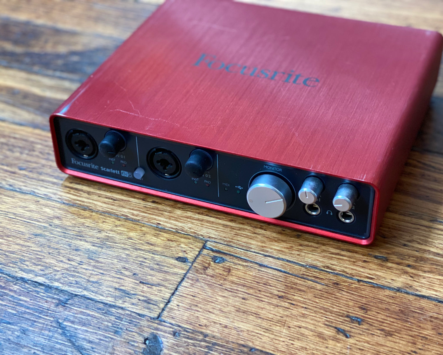 Focusrite Scarlett 6i6 2nd Gen – Found Sound