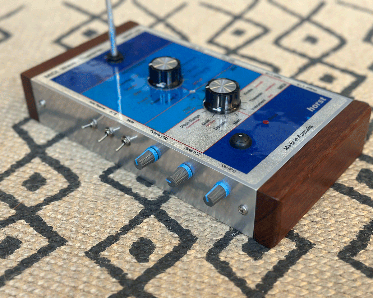 Horst MWT-01 Midi Wave-Theremin – Found Sound