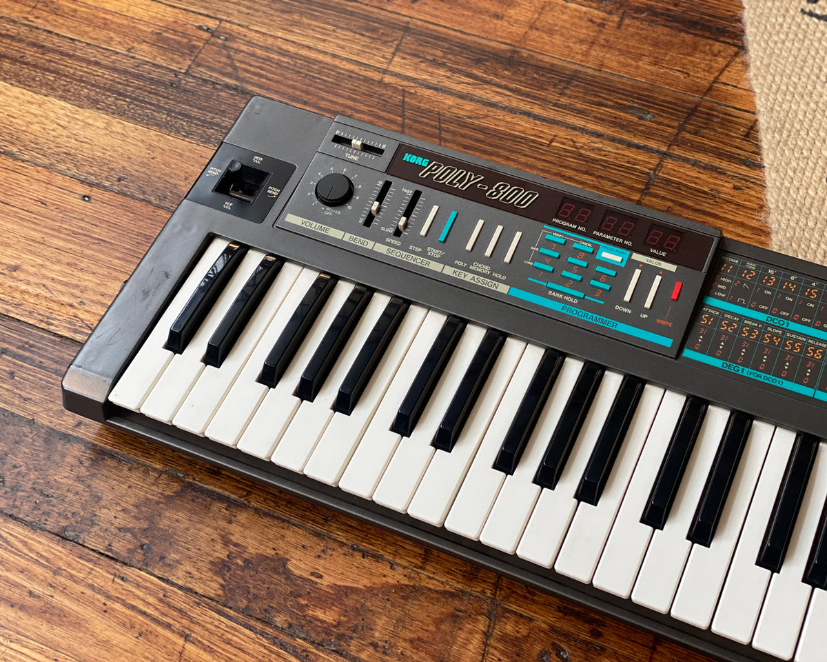 KORG Poly-800 – Found Sound
