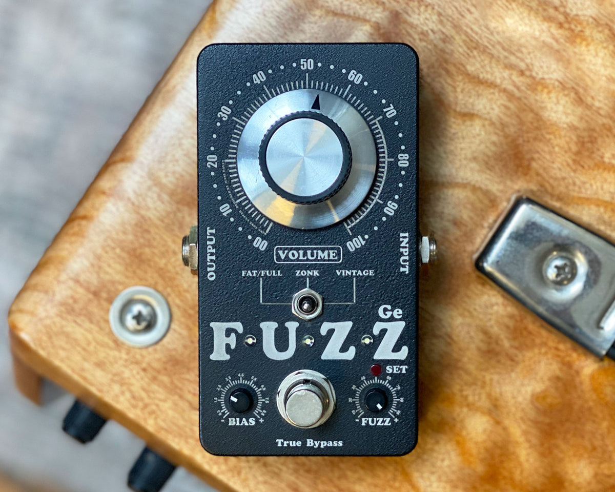 King Tone Mini Fuzz V1 – Found Sound
