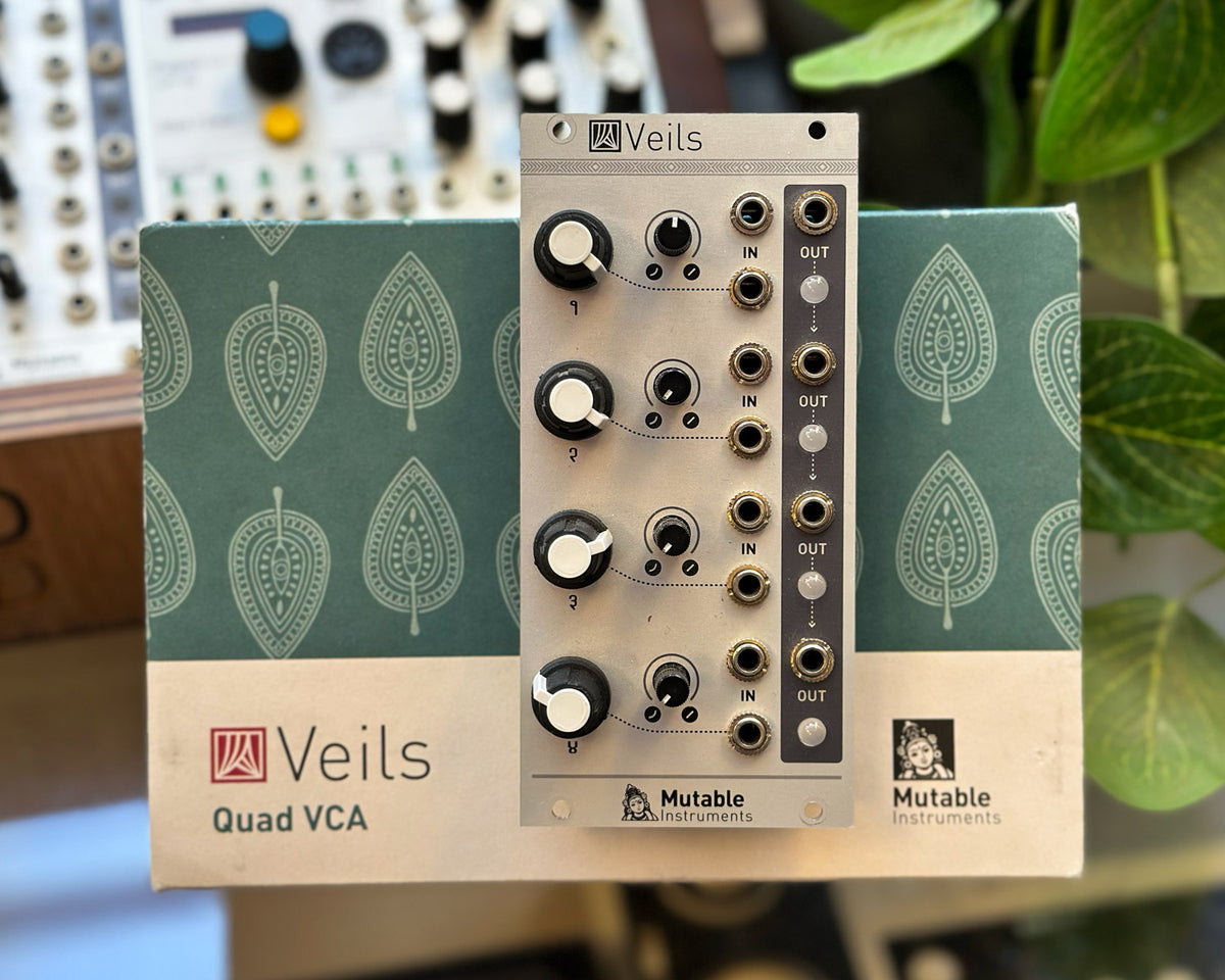 Mutable Instruments Veils V1 Quad VCA Eurorack Module – Found Sound