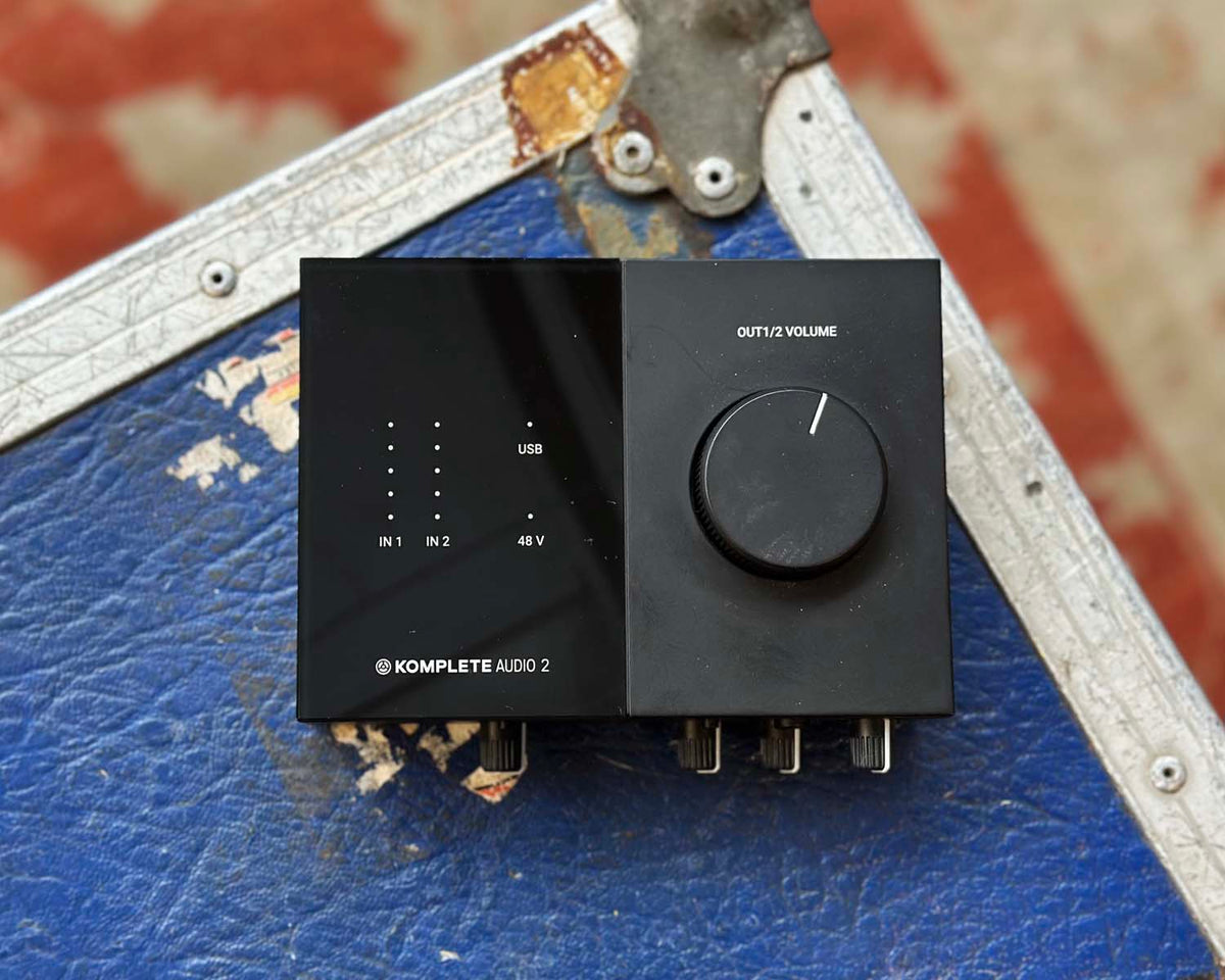 Native Instruments Komplete Audio 2 – Found Sound