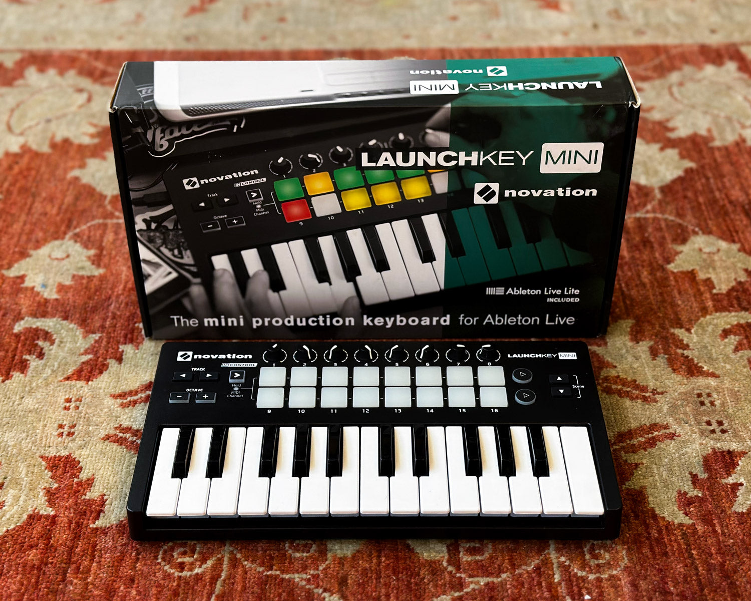 novation launchkey mini