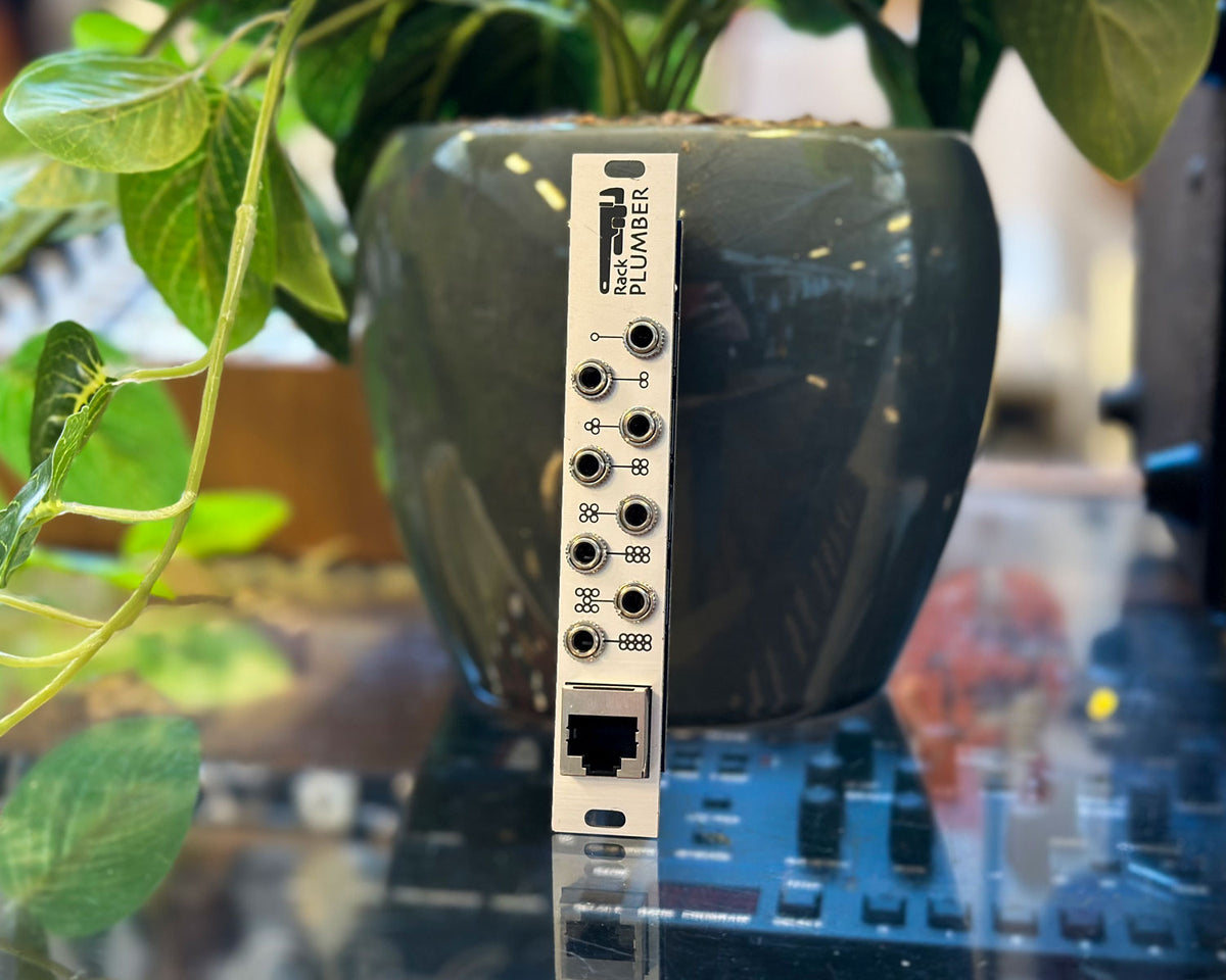 Plum Audio Rack Plumber Patch Cable Remote Extension - Silver (3U Sing ...