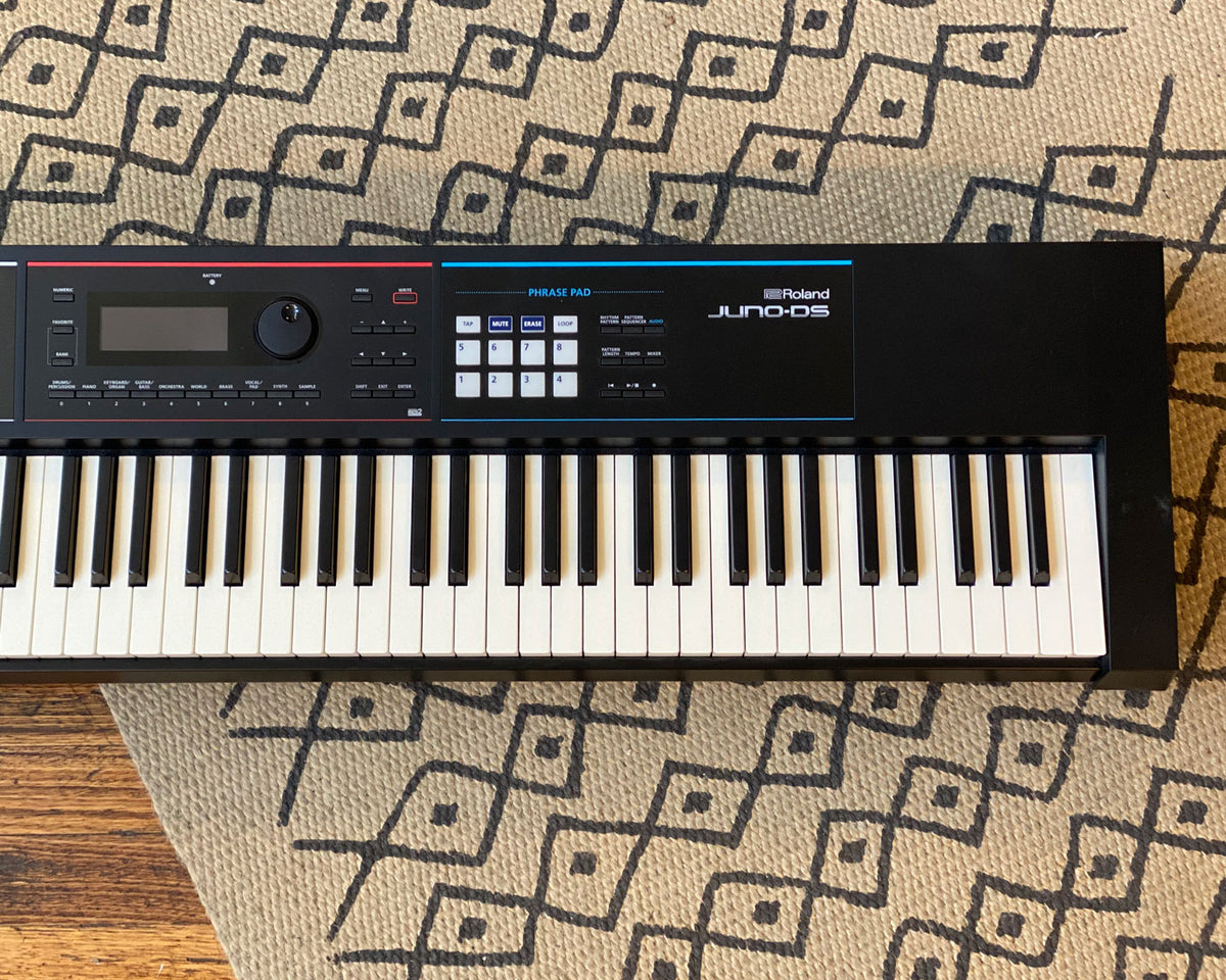 Roland JUNO-DS Synthesizer 88 Note Weighted Keyboard – Found Sound