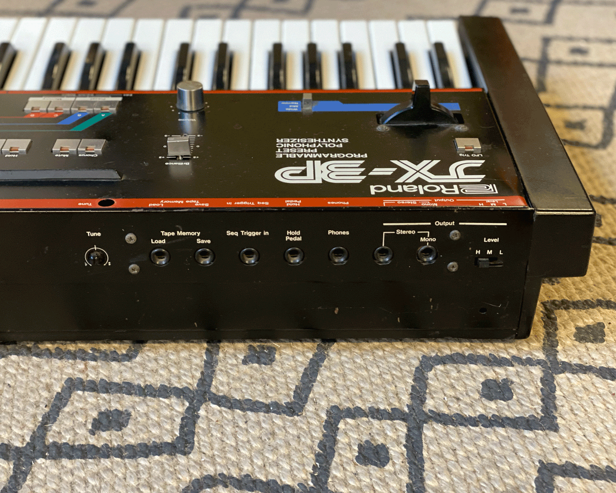 Roland JX-3P Polyphonic Analogue Synthesizer – Found Sound