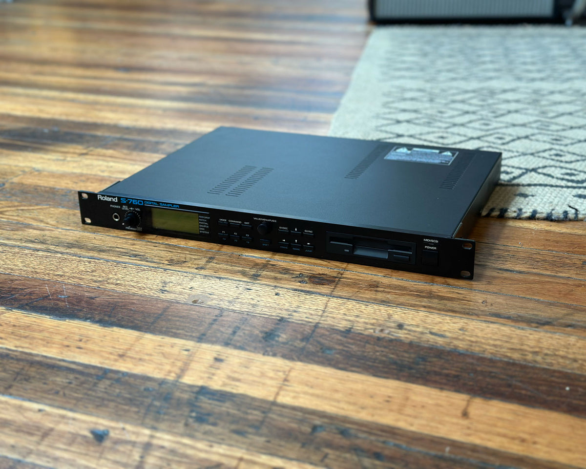 Roland S-760 Digital Sampler – Found Sound