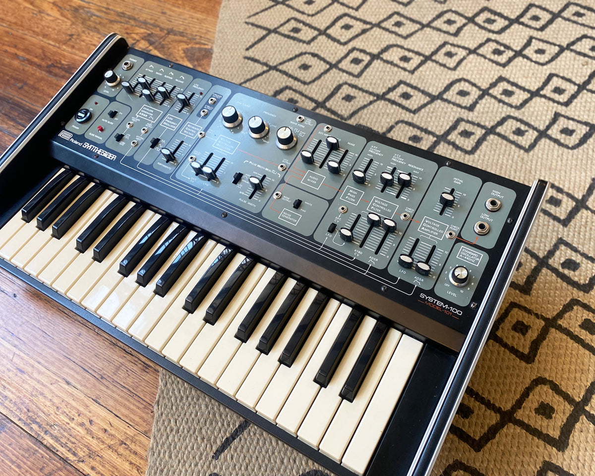 Roland System 100 Model 101 Synthesizer w/ Original Box – Found Sound