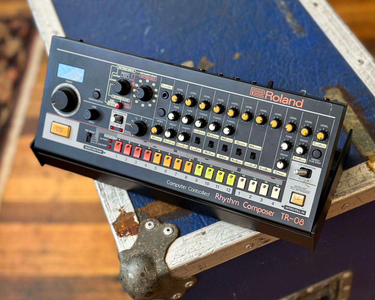Roland TR-08 Rhythm Composer – Found Sound