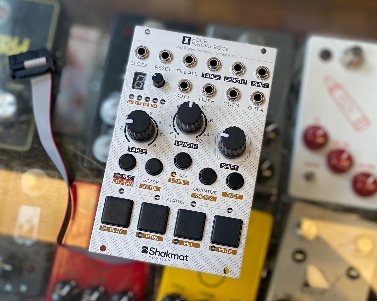 Shakmat Four Bricks Rook – Found Sound