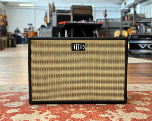 Amps – Found Sound