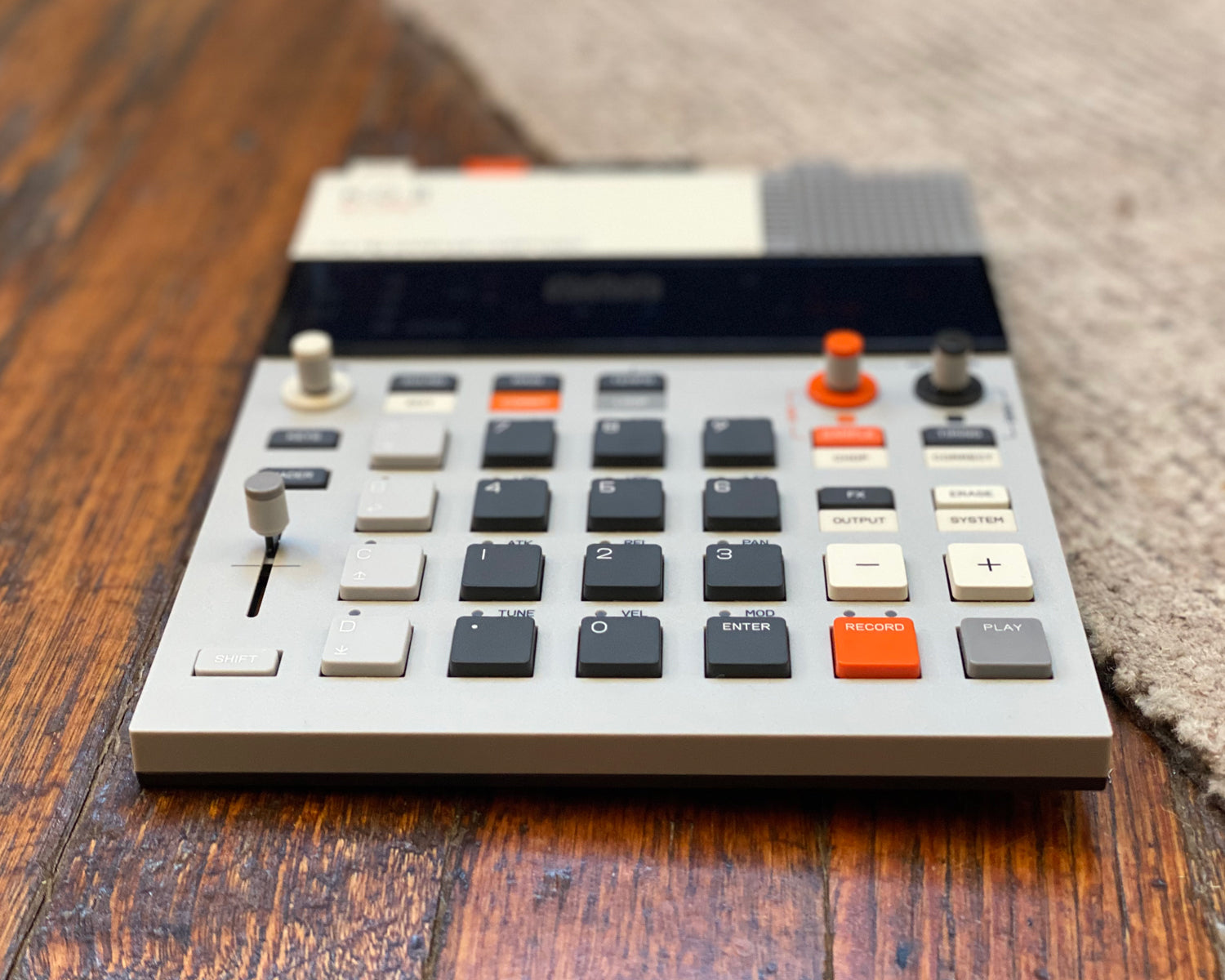 Teenage Engineering EP-133 K.O. II Sampler Sequencer Composer – Found Sound