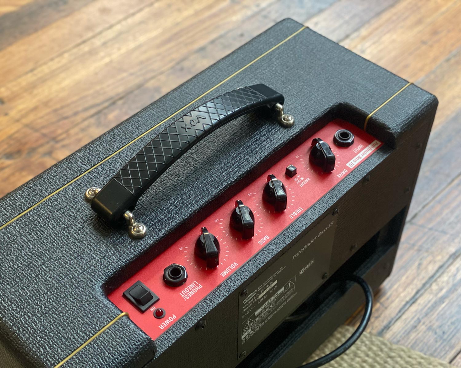 VOX Pathfinder 10B Bass Combo – Found Sound