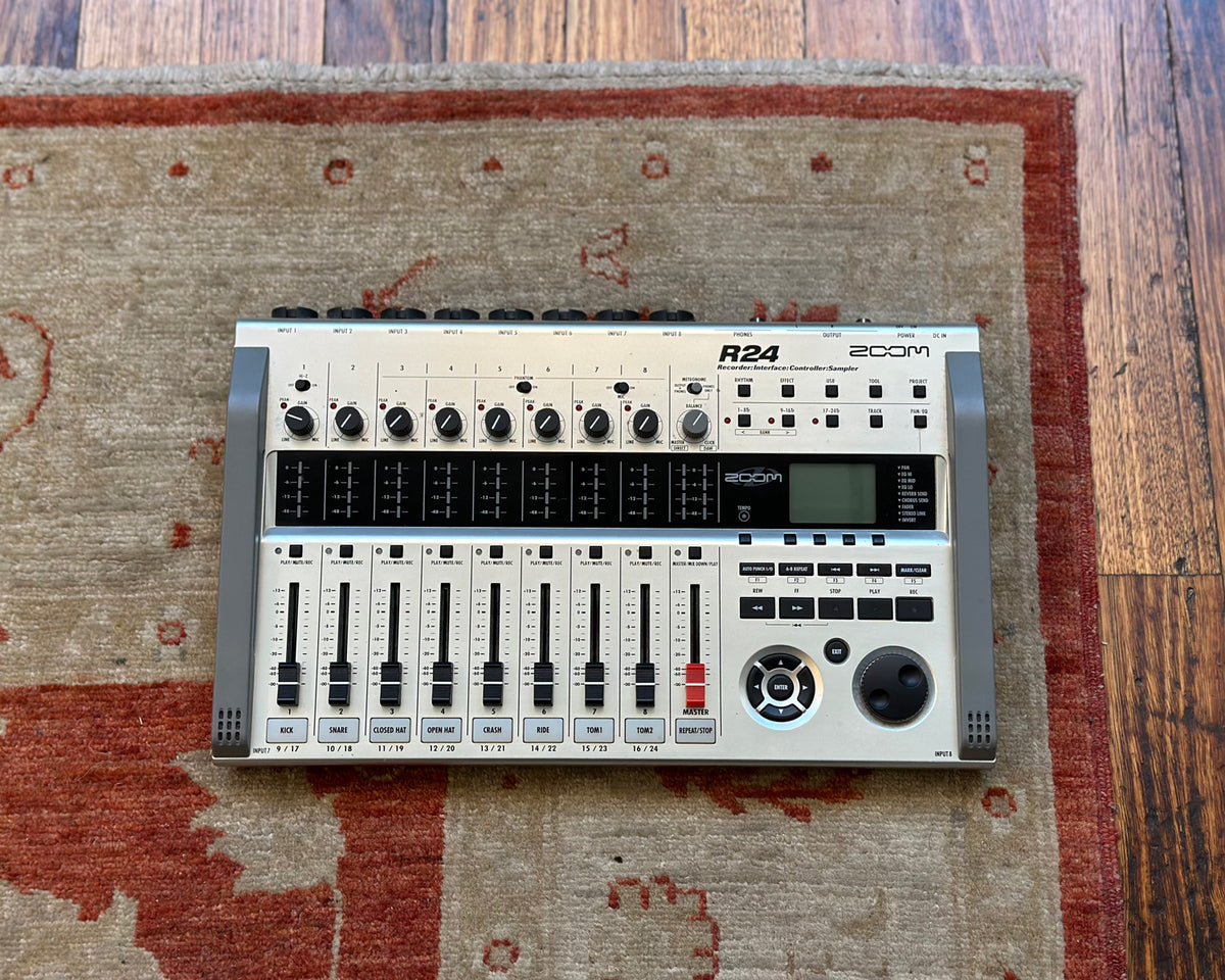 Zoom R24 – Found Sound