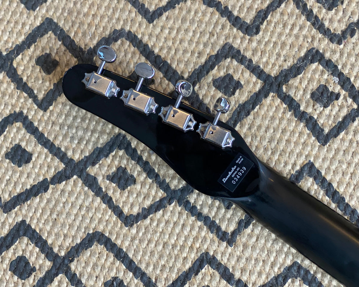 Danelectro '56 Single Cut Bass - La Bella Tapewounds! 🖤 – Found Sound