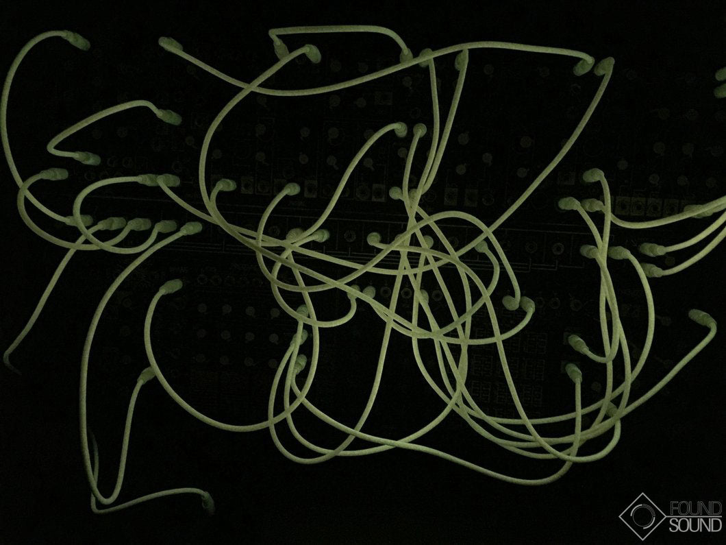 Glow Worm Cables 25cm Yellow Eurorack Patch Cable – Found Sound