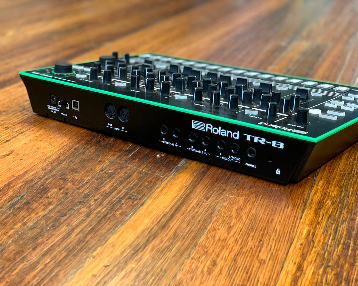 Roland TR-8 Rhythm Performer – Found Sound